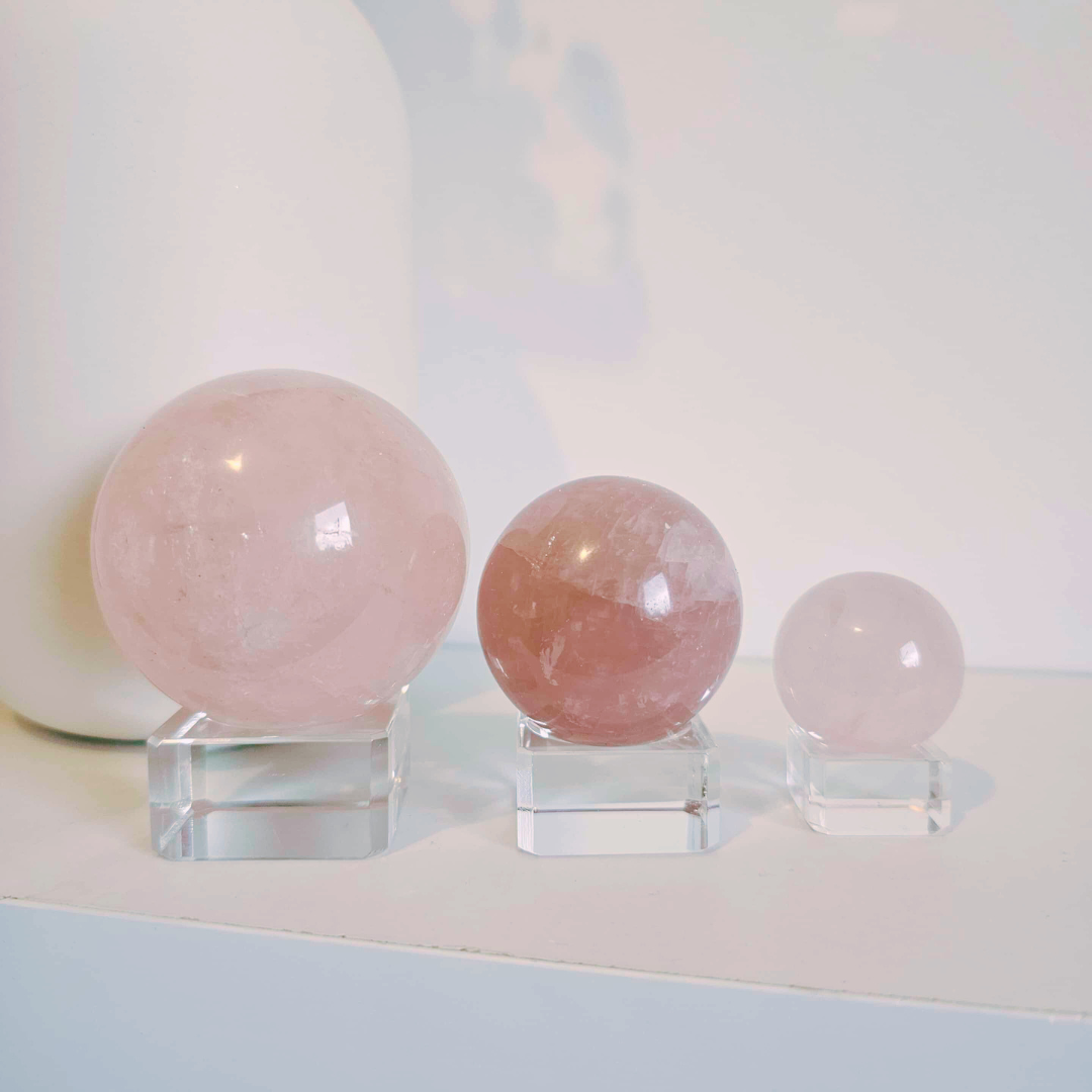 Sphere Stand (4 sizes) – Pretty Soul Stories